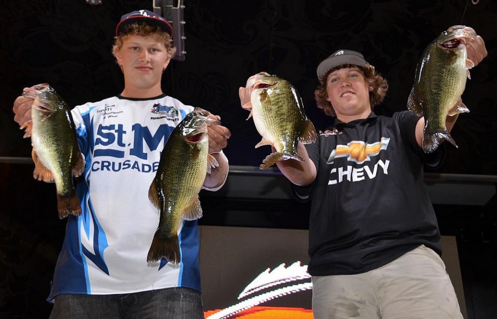 Oregon State champions win High School Western Regional on Saguaro Lake ...