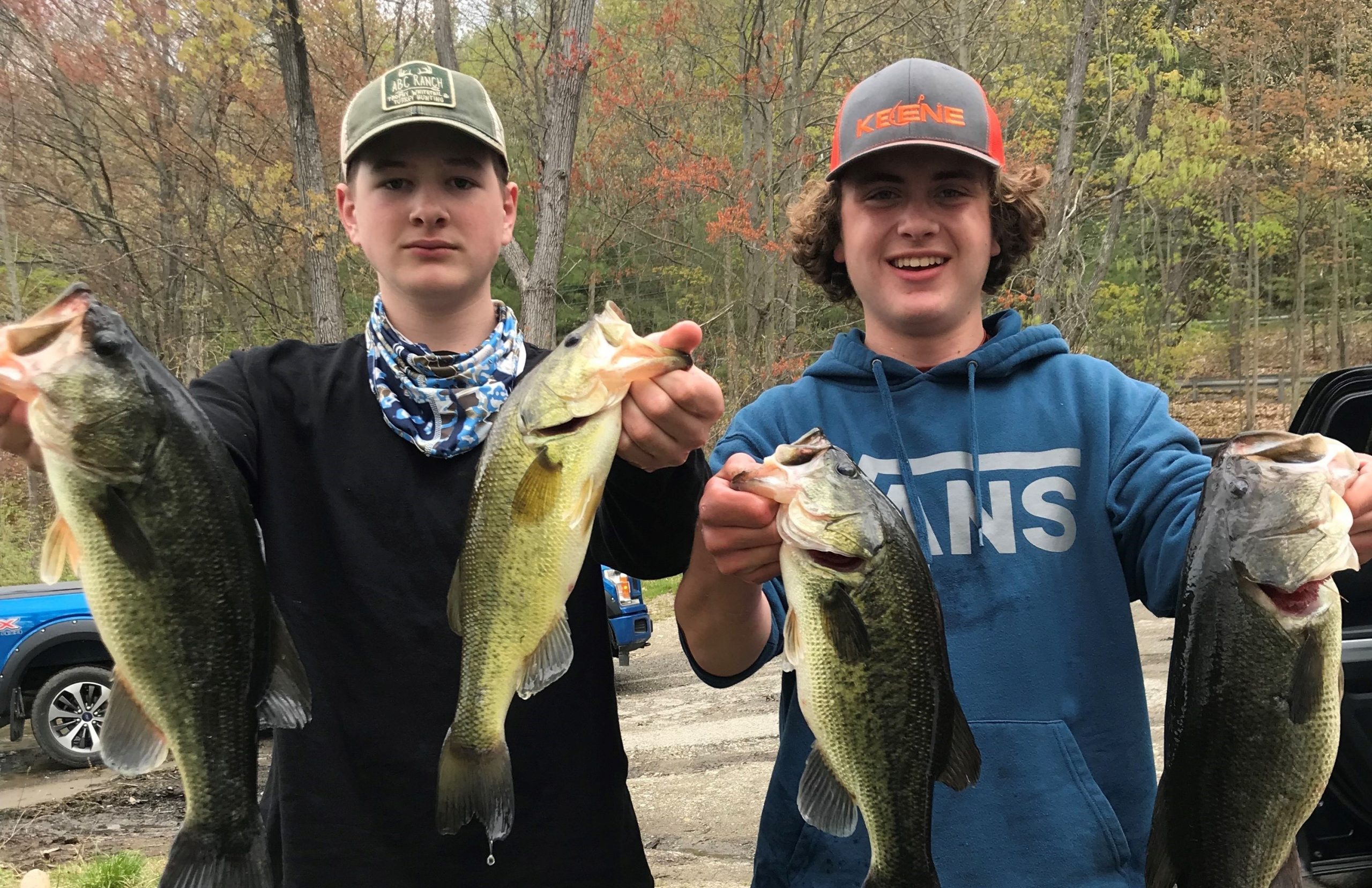 Kress and Schmitt win on the Connecticut River – Student Angler Federation